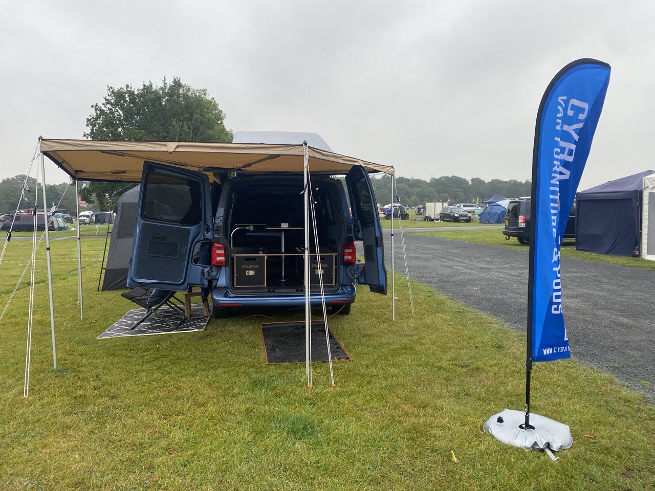 Cyba Vans : BUSFEST 2023 - in Cybavan VW T6 SWB Kombi - Odin Storage ...